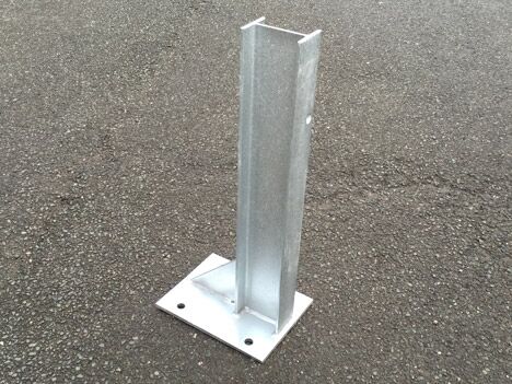 610 Bolt Down RSJ Post – In Stock – Armco Direct Armco Direct